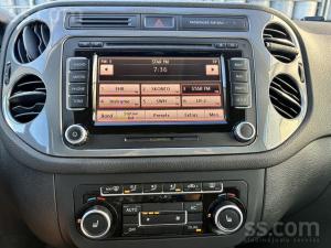 Zils Volkswagen Tiguan 2012 Valmiera, ar dzinēja tilpumu 2.00 L un nobraukumu 328 tūkst. km par 8500 €, foto 12 vietnē AUTOMOTO.COM.LV
