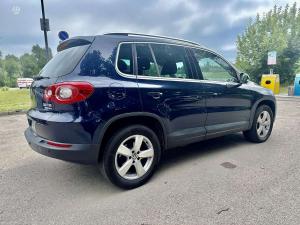 Blue Volkswagen Tiguan 2011 in Taurage, with an engine capacity of 1.98 L and mileage of 174 thousand km for 5600 €, photo 8 on AUTOMOTO.COM.LV