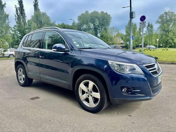 Zils Volkswagen Tiguan 2011 Tauragė, ar dzinēja tilpumu 1.98 L un nobraukumu 174 tūkst. km par 5600 €, foto 10 vietnē AUTOMOTO.COM.LV