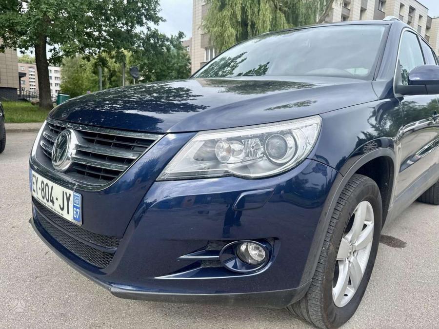 Blue Volkswagen Tiguan 2011 in Taurage, with an engine capacity of 1.98 L and mileage of 174 thousand km for 5600 €, photo 13 on AUTOMOTO.COM.LV