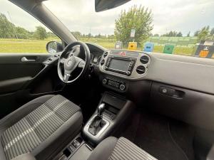 Blue Volkswagen Tiguan 2011 in Taurage, with an engine capacity of 1.98 L and mileage of 174 thousand km for 5600 €, photo 18 on AUTOMOTO.COM.LV