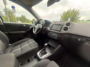 Blue Volkswagen Tiguan 2011 in Taurage, with an engine capacity of 1.98 L and mileage of 174 thousand km for 5600 €, photo 21 on AUTOMOTO.COM.LV
