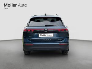 Zils Volkswagen Tiguan 2025 Pērnava, ar dzinēja tilpumu 1.50 L un nobraukumu 24 tūkst. km par 35850 €, foto 5 vietnē AUTOMOTO.COM.LV