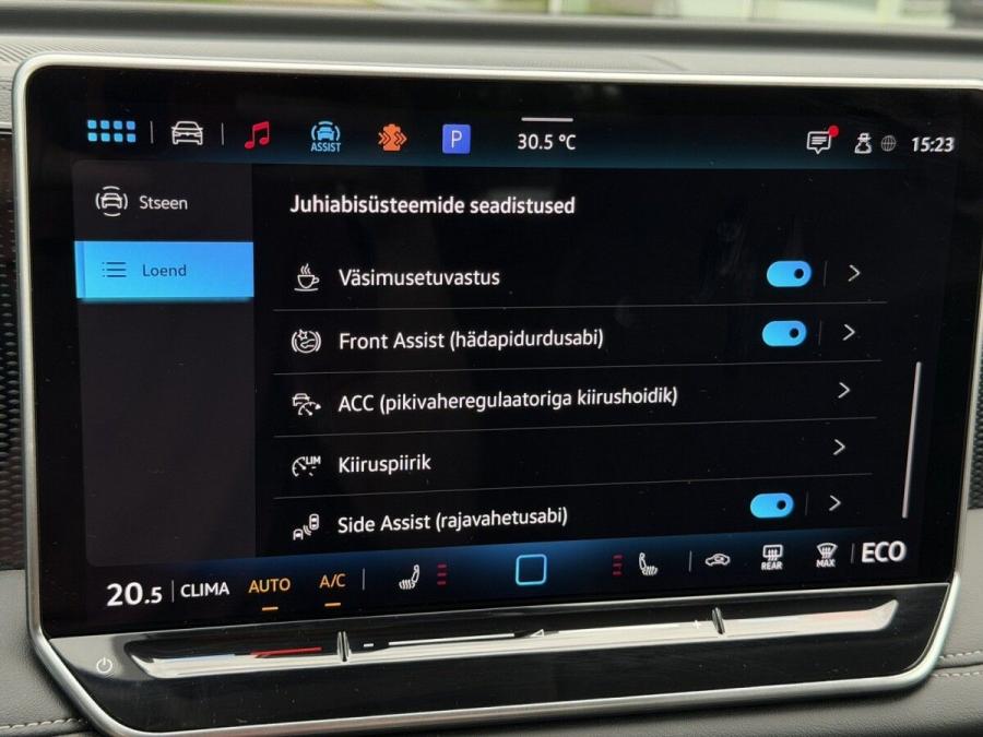 Zils Volkswagen Tiguan 2025 Pērnava, ar dzinēja tilpumu 1.50 L un nobraukumu 24 tūkst. km par 35850 €, foto 12 vietnē AUTOMOTO.COM.LV