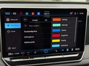 Zils Volkswagen Tiguan 2025 Pērnava, ar dzinēja tilpumu 1.50 L un nobraukumu 24 tūkst. km par 35850 €, foto 14 vietnē AUTOMOTO.COM.LV