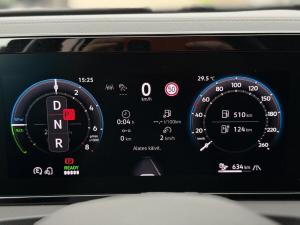 Zils Volkswagen Tiguan 2025 Pērnava, ar dzinēja tilpumu 1.50 L un nobraukumu 24 tūkst. km par 35850 €, foto 22 vietnē AUTOMOTO.COM.LV