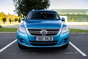 Zils Volkswagen Tiguan 2008 Tallina, ar dzinēja tilpumu 2.00 L un nobraukumu 329 tūkst. km par 5999 €, foto 7 vietnē AUTOMOTO.COM.LV
