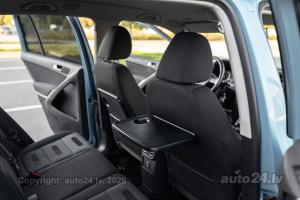Zils Volkswagen Tiguan 2008 Tallina, ar dzinēja tilpumu 2.00 L un nobraukumu 329 tūkst. km par 5999 €, foto 15 vietnē AUTOMOTO.COM.LV
