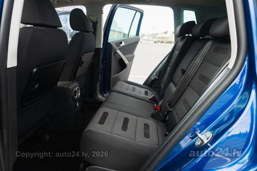 Zils Volkswagen Tiguan 2009 Tallina, ar dzinēja tilpumu 1.40 L un nobraukumu 149 tūkst. km par 4299 €, foto 7 vietnē AUTOMOTO.COM.LV