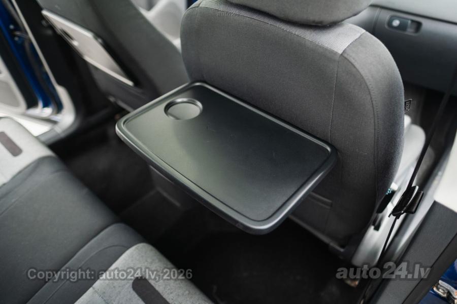 Zils Volkswagen Tiguan 2009 Tallina, ar dzinēja tilpumu 1.40 L un nobraukumu 149 tūkst. km par 4299 €, foto 8 vietnē AUTOMOTO.COM.LV