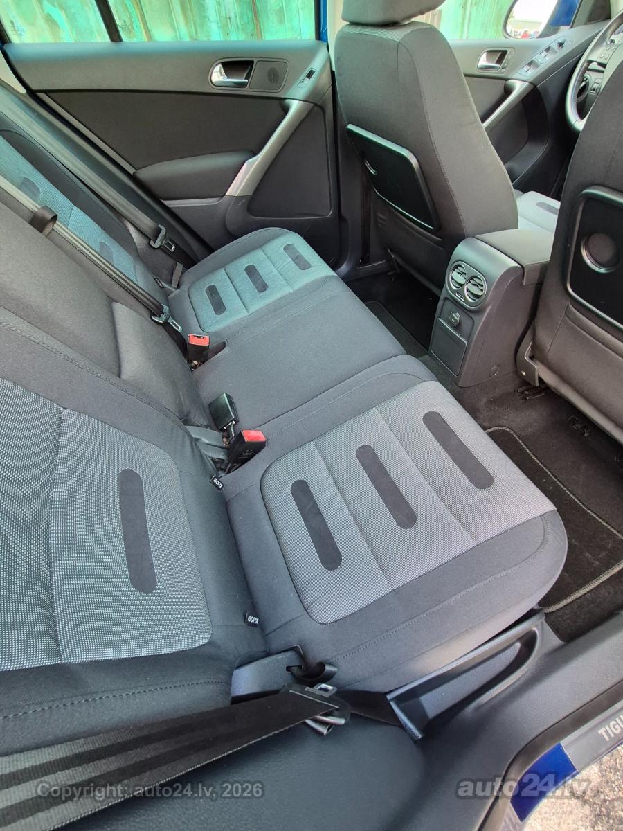 Blue Volkswagen Tiguan 2009 in Tallinn, with an engine capacity of 1.40 L and mileage of 150 thousand km for 5390 €, photo 12 on AUTOMOTO.COM.LV