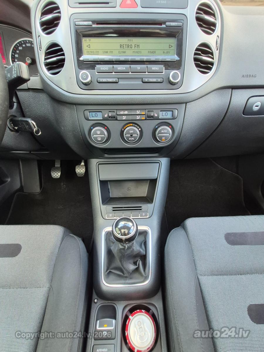 Blue Volkswagen Tiguan 2009 in Tallinn, with an engine capacity of 1.40 L and mileage of 150 thousand km for 5390 €, photo 14 on AUTOMOTO.COM.LV