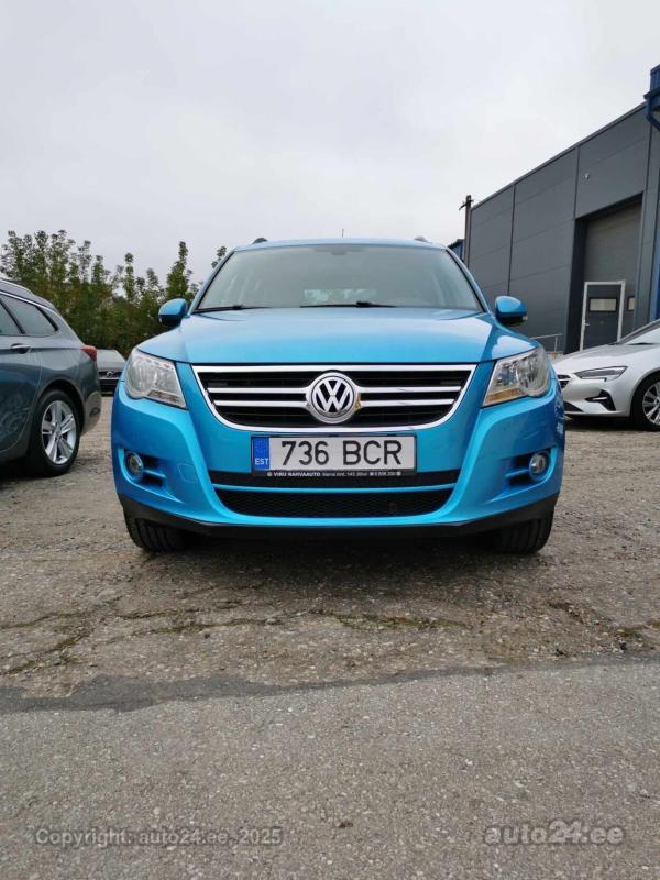 Zils Volkswagen Tiguan 2010 Antsla, ar dzinēja tilpumu 2.00 L un nobraukumu 0 tūkst. km par 6100 €, foto 1 vietnē AUTOMOTO.COM.LV