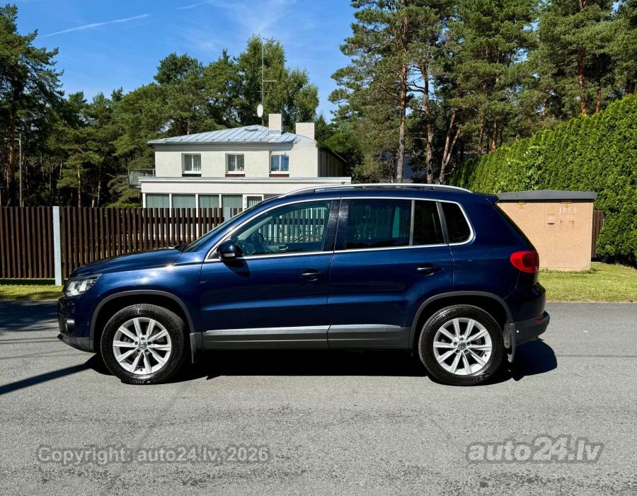 Blue Volkswagen Tiguan 2012 in Tallinn, with an engine capacity of 2.00 L and mileage of 181 thousand km for 10500 €, photo 5 on AUTOMOTO.COM.LV