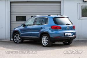 Blue Volkswagen Tiguan 2013 in Jelgava, with an engine capacity of 1.40 L and mileage of 168 thousand km for 10350 €, photo 5 on AUTOMOTO.COM.LV