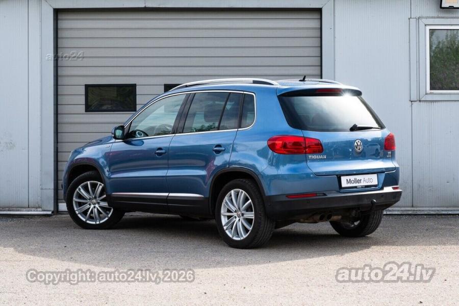 Blue Volkswagen Tiguan 2013 in Jelgava, with an engine capacity of 1.40 L and mileage of 168 thousand km for 10350 €, photo 5 on AUTOMOTO.COM.LV