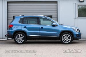 Blue Volkswagen Tiguan 2013 in Jelgava, with an engine capacity of 1.40 L and mileage of 168 thousand km for 10350 €, photo 6 on AUTOMOTO.COM.LV