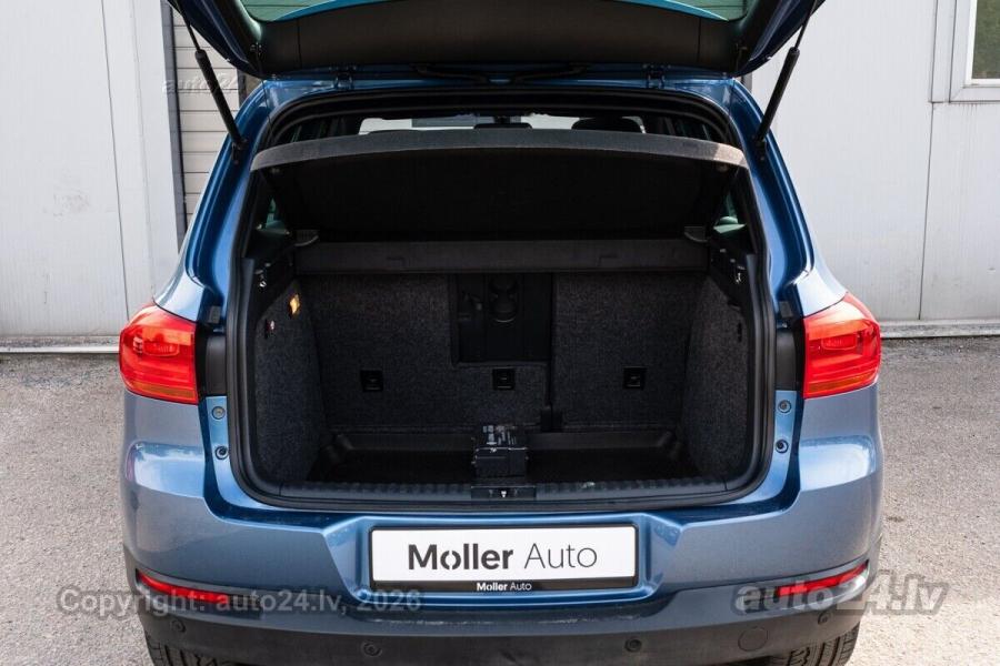 Blue Volkswagen Tiguan 2013 in Jelgava, with an engine capacity of 1.40 L and mileage of 168 thousand km for 10350 €, photo 9 on AUTOMOTO.COM.LV