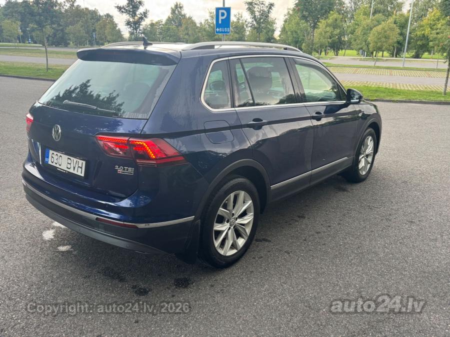 Blue Volkswagen Tiguan 2017 in Tallinn, with an engine capacity of 2.00 L and mileage of 164 thousand km for 18999 €, photo 6 on AUTOMOTO.COM.LV