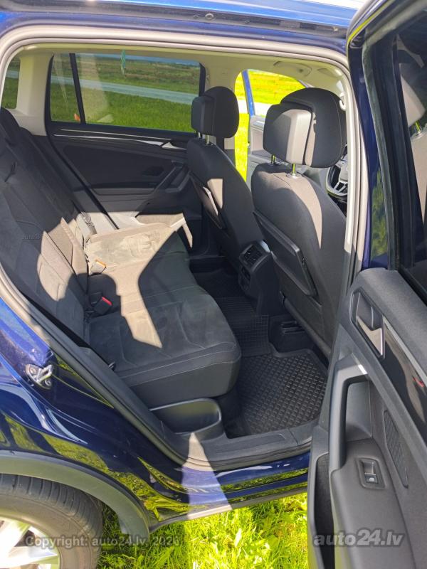 Zils Volkswagen Tiguan 2019 Pērnava, ar dzinēja tilpumu 2.00 L un nobraukumu 109 tūkst. km par 21000 €, foto 8 vietnē AUTOMOTO.COM.LV