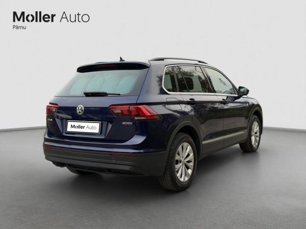 Zils Volkswagen Tiguan 2019 Pērnava, ar dzinēja tilpumu 2.00 L un nobraukumu 159 tūkst. km par 19900 €, foto 3 vietnē AUTOMOTO.COM.LV