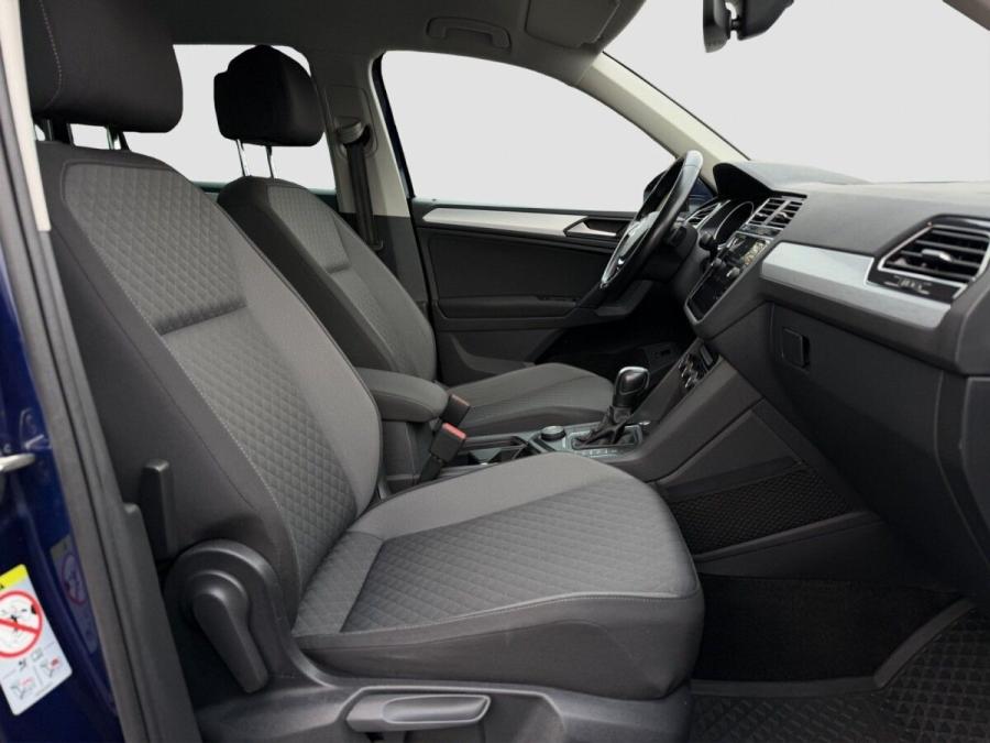 Синий Фольксваген Тигуан 2019 в Пярну, объемом двигателя 2.00 л и пробегом 159 тыс. км за 19900 €, фото 6 на AUTOMOTO.COM.LV