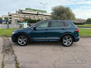 Blue Volkswagen Tiguan 2021 in Tallinn, with an engine capacity of 1.50 L and mileage of 49 thousand km for 29900 €, photo 6 on AUTOMOTO.COM.LV