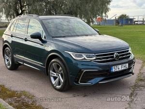 Blue Volkswagen Tiguan 2021 in Tallinn, with an engine capacity of 1.50 L and mileage of 49 thousand km for 29900 €, photo 8 on AUTOMOTO.COM.LV