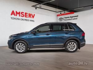 Zils Volkswagen Tiguan 2021 Tallina, ar dzinēja tilpumu 2.00 L un nobraukumu 99 tūkst. km par 21990 €, foto 4 vietnē AUTOMOTO.COM.LV