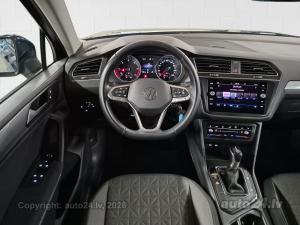 Zils Volkswagen Tiguan 2021 Tallina, ar dzinēja tilpumu 2.00 L un nobraukumu 99 tūkst. km par 21990 €, foto 10 vietnē AUTOMOTO.COM.LV