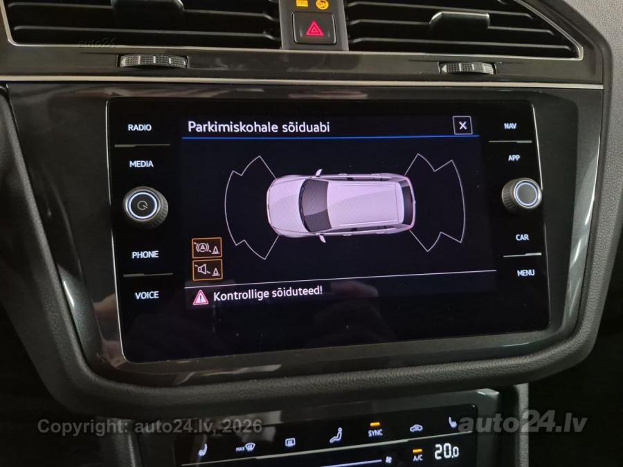 Zils Volkswagen Tiguan 2021 Tallina, ar dzinēja tilpumu 2.00 L un nobraukumu 99 tūkst. km par 21990 €, foto 15 vietnē AUTOMOTO.COM.LV