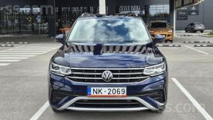 Blue Volkswagen Tiguan 2023 in Riga, with an engine capacity of 2.00 L and mileage of 56 thousand km for 32300 €, photo 3 on AUTOMOTO.COM.LV