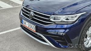 Blue Volkswagen Tiguan 2023 in Riga, with an engine capacity of 2.00 L and mileage of 56 thousand km for 32300 €, photo 7 on AUTOMOTO.COM.LV
