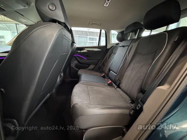 Blue Volkswagen Tiguan 2026 in Parnu, with an engine capacity of 2.00 L and mileage of 1 thousand km for 49375 €, photo 8 on AUTOMOTO.COM.LV
