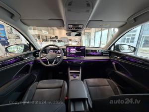 Blue Volkswagen Tiguan 2026 in Parnu, with an engine capacity of 2.00 L and mileage of 1 thousand km for 49375 €, photo 12 on AUTOMOTO.COM.LV