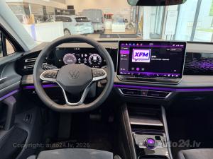 Blue Volkswagen Tiguan 2026 in Parnu, with an engine capacity of 2.00 L and mileage of 1 thousand km for 49375 €, photo 13 on AUTOMOTO.COM.LV