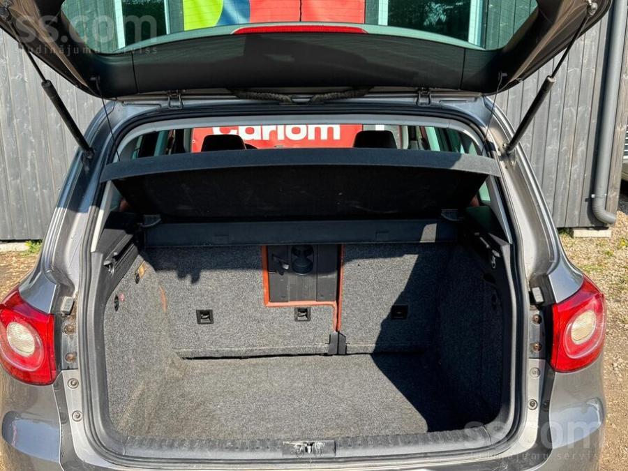 Brūns Volkswagen Tiguan 2008 Rīga, ar dzinēja tilpumu 2.00 L un nobraukumu 325 tūkst. km par 4500 €, foto 7 vietnē AUTOMOTO.COM.LV
