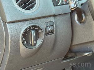 Brūns Volkswagen Tiguan 2008 Rīga, ar dzinēja tilpumu 2.00 L un nobraukumu 325 tūkst. km par 4500 €, foto 13 vietnē AUTOMOTO.COM.LV