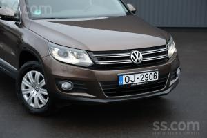 Brūns Volkswagen Tiguan 2011 Jelgava, ar dzinēja tilpumu 1.40 L un nobraukumu 0 tūkst. km par 9350 €, foto 4 vietnē AUTOMOTO.COM.LV