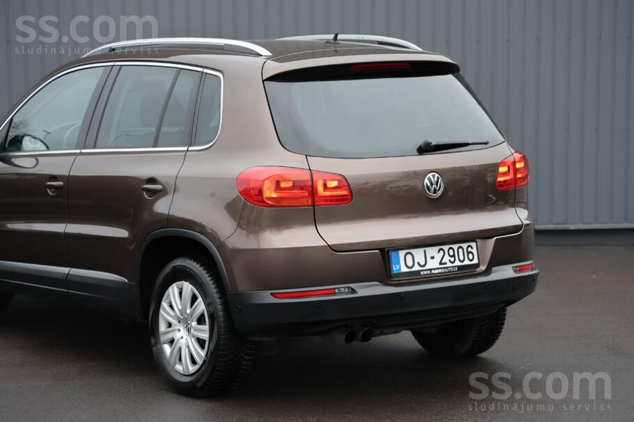 Brūns Volkswagen Tiguan 2011 Jelgava, ar dzinēja tilpumu 1.40 L un nobraukumu 0 tūkst. km par 9350 €, foto 10 vietnē AUTOMOTO.COM.LV