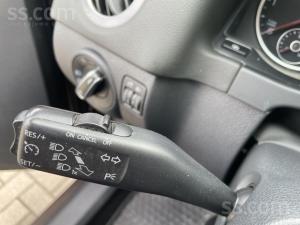 Brown Volkswagen Tiguan 2011 in Ogre, with an engine capacity of 2.00 L and mileage of 305 thousand km for 5470 €, photo 14 on AUTOMOTO.COM.LV