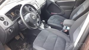 Brown Volkswagen Tiguan 2011 in Riga, with an engine capacity of 2.00 L and mileage of 294 thousand km for 8190 €, photo 12 on AUTOMOTO.COM.LV