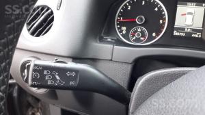Brown Volkswagen Tiguan 2011 in Riga, with an engine capacity of 2.00 L and mileage of 294 thousand km for 8190 €, photo 15 on AUTOMOTO.COM.LV