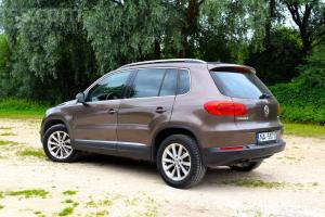 Brūns Volkswagen Tiguan 2011 Rīga, ar dzinēja tilpumu 2.00 L un nobraukumu 294 tūkst. km par 7790 €, foto 5 vietnē AUTOMOTO.COM.LV