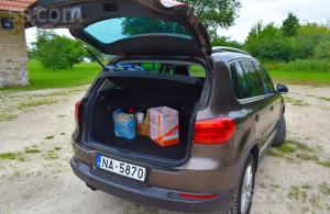 Brūns Volkswagen Tiguan 2011 Rīga, ar dzinēja tilpumu 2.00 L un nobraukumu 294 tūkst. km par 7790 €, foto 11 vietnē AUTOMOTO.COM.LV