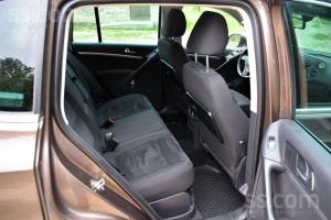 Brūns Volkswagen Tiguan 2011 Rīga, ar dzinēja tilpumu 2.00 L un nobraukumu 294 tūkst. km par 7790 €, foto 12 vietnē AUTOMOTO.COM.LV