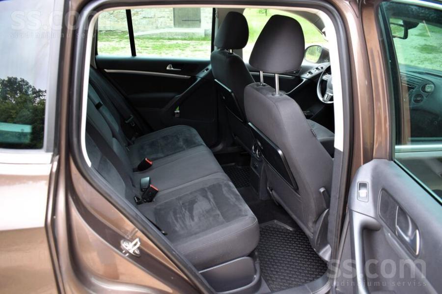 Brūns Volkswagen Tiguan 2011 Rīga, ar dzinēja tilpumu 2.00 L un nobraukumu 294 tūkst. km par 7790 €, foto 12 vietnē AUTOMOTO.COM.LV