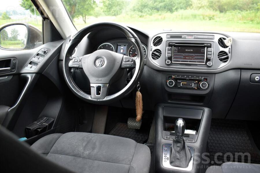 Brūns Volkswagen Tiguan 2011 Rīga, ar dzinēja tilpumu 2.00 L un nobraukumu 294 tūkst. km par 7790 €, foto 15 vietnē AUTOMOTO.COM.LV