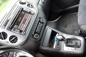Brūns Volkswagen Tiguan 2011 Rīga, ar dzinēja tilpumu 2.00 L un nobraukumu 294 tūkst. km par 7790 €, foto 19 vietnē AUTOMOTO.COM.LV