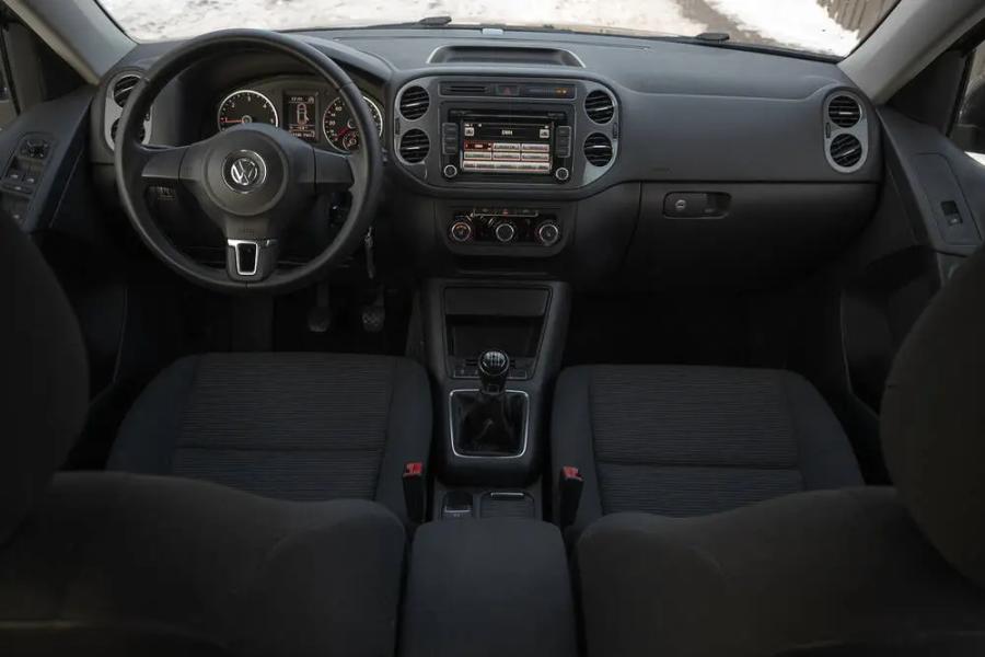 Brūns Volkswagen Tiguan 2011 Jelgava, ar dzinēja tilpumu 2.00 L un nobraukumu 168 tūkst. km par 10300 €, foto 9 vietnē AUTOMOTO.COM.LV